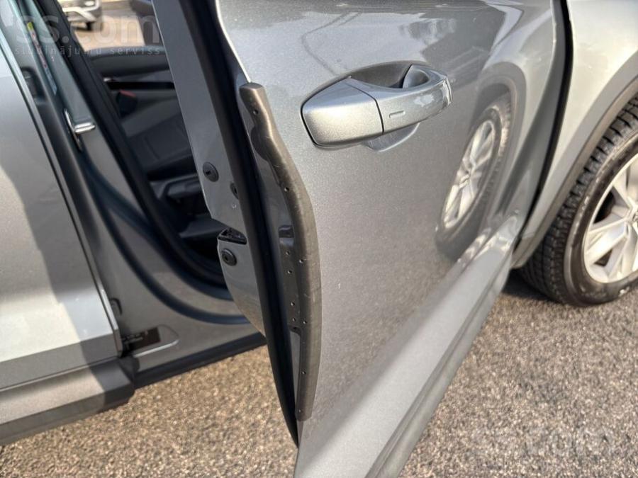 Pelēks Skoda Kodiaq 2017 Rīga, ar dzinēja tilpumu 1.40 L un nobraukumu 124 tūkst. km par 15970 €, foto 25 vietnē AUTOMOTO.COM.LV