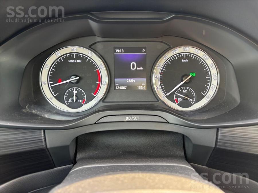 Pelēks Skoda Kodiaq 2017 Rīga, ar dzinēja tilpumu 1.40 L un nobraukumu 124 tūkst. km par 15970 €, foto 26 vietnē AUTOMOTO.COM.LV