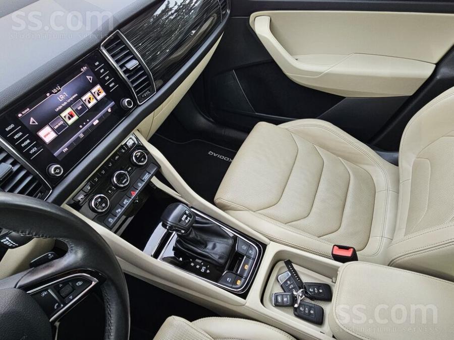 Pelēks Skoda Kodiaq 2017 Jēkabpils, ar dzinēja tilpumu 2.00 L un nobraukumu 268 tūkst. km par 18490 €, foto 26 vietnē AUTOMOTO.COM.LV