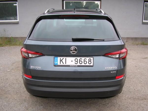 Pelēks Skoda Kodiaq 2017 Sigulda, ar dzinēja tilpumu 2.00 L un nobraukumu 238 tūkst. km par 16750 €, foto 6 vietnē AUTOMOTO.COM.LV