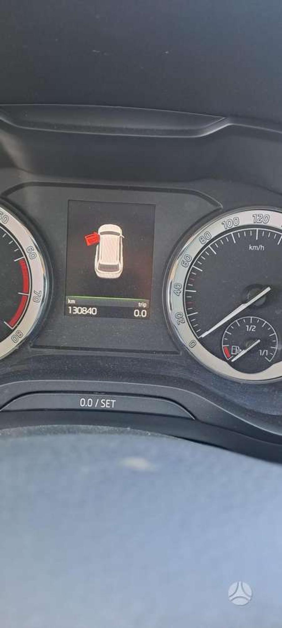 Grey Skoda Kodiaq 2017 in Marijampole, with an engine capacity of 1.40 L and mileage of 131 thousand km for 6999 €, photo 6 on AUTOMOTO.COM.LV