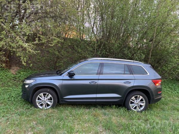 Серый Шкода Kodiaq 2017 в Рига, объемом двигателя 2.00 л и пробегом 266 тыс. км за 15500 €, фото 1 на AUTOMOTO.COM.LV