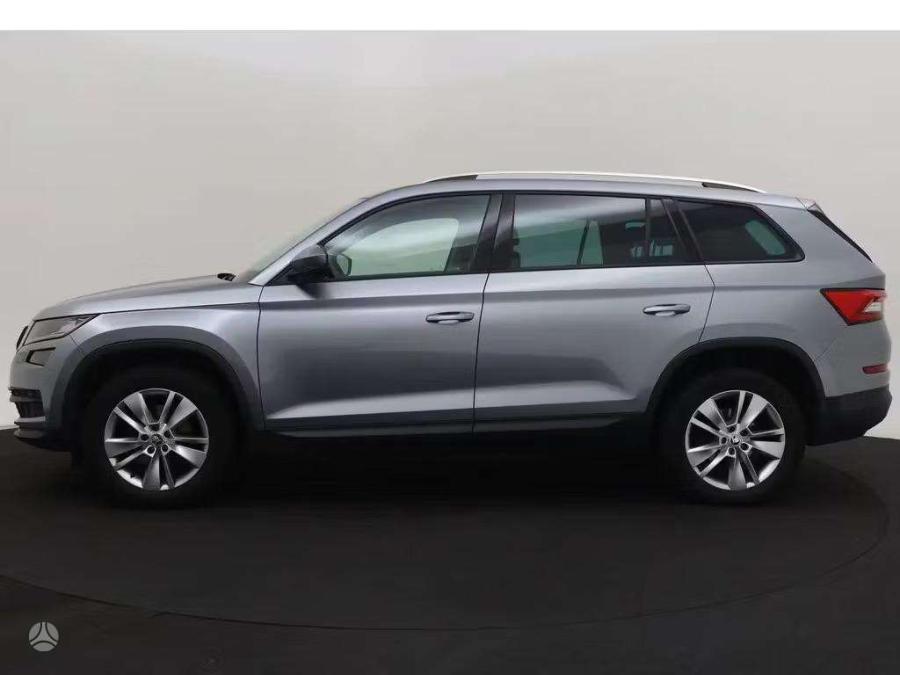 Серый Шкода Kodiaq 2017 в Вильнюс, объемом двигателя 0.00 л и пробегом 234 тыс. км за 13000 €, фото 5 на AUTOMOTO.COM.LV