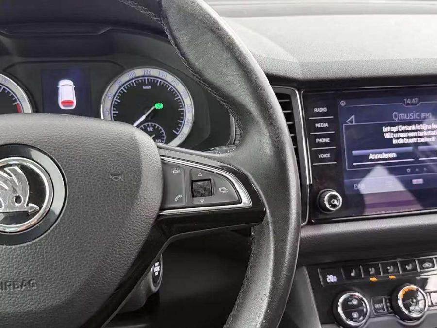 Серый Шкода Kodiaq 2017 в Вильнюс, объемом двигателя 0.00 л и пробегом 234 тыс. км за 13000 €, фото 9 на AUTOMOTO.COM.LV