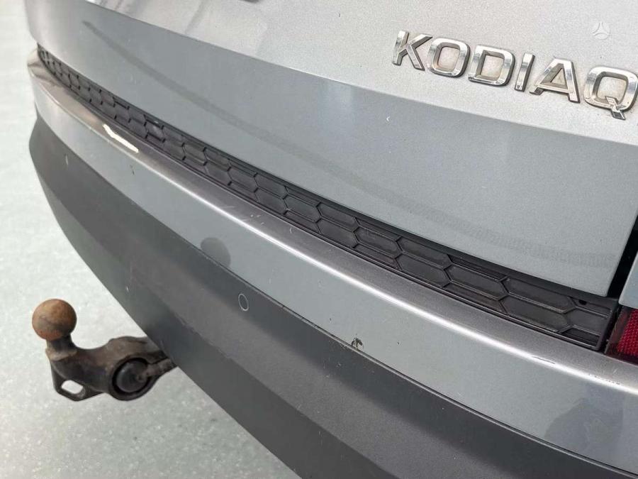 Серый Шкода Kodiaq 2017 в Вильнюс, объемом двигателя 0.00 л и пробегом 234 тыс. км за 13000 €, фото 17 на AUTOMOTO.COM.LV