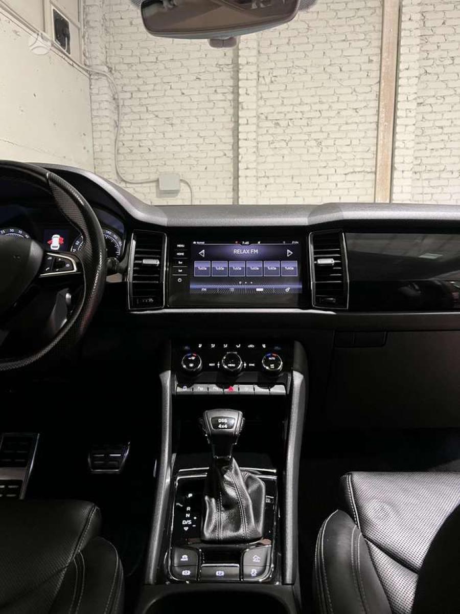 Grey Skoda Kodiaq 2017 in Klaipeda, with an engine capacity of 1.97 L and mileage of 242 thousand km for 18500 €, photo 21 on AUTOMOTO.COM.LV