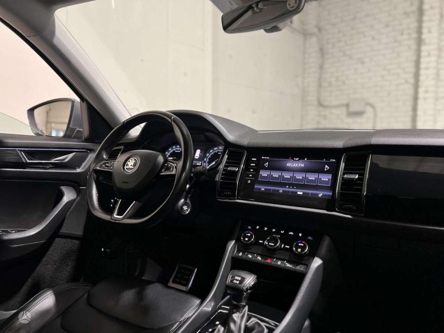 Grey Skoda Kodiaq 2017 in Klaipeda, with an engine capacity of 1.97 L and mileage of 242 thousand km for 18500 €, photo 26 on AUTOMOTO.COM.LV