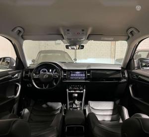 Grey Skoda Kodiaq 2017 in Klaipeda, with an engine capacity of 1.97 L and mileage of 242 thousand km for 18500 €, photo 28 on AUTOMOTO.COM.LV