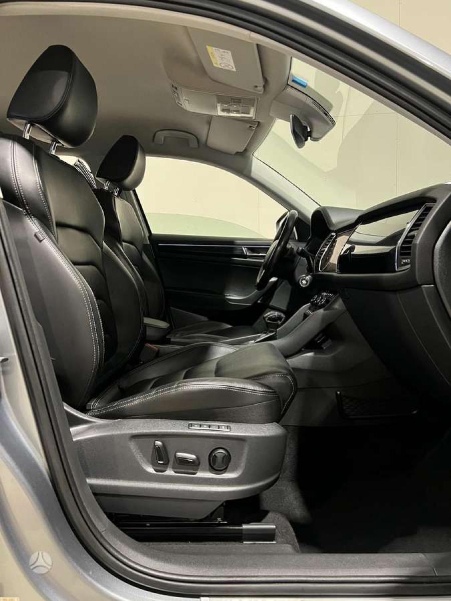 Grey Skoda Kodiaq 2017 in Klaipeda, with an engine capacity of 1.97 L and mileage of 242 thousand km for 18500 €, photo 29 on AUTOMOTO.COM.LV