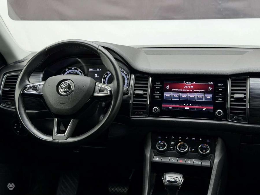 Pelēks Skoda Kodiaq 2017 Viļņa, ar dzinēja tilpumu 1.40 L un nobraukumu 81 tūkst. km par 18800 €, foto 17 vietnē AUTOMOTO.COM.LV