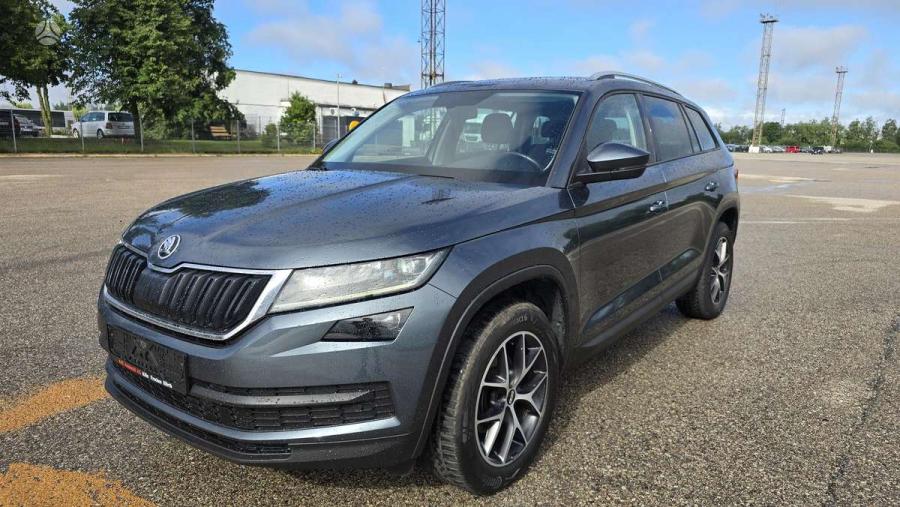Pelēks Skoda Kodiaq 2017 Marijampole, ar dzinēja tilpumu 1.40 L un nobraukumu 266 tūkst. km par 11072 €, foto 3 vietnē AUTOMOTO.COM.LV