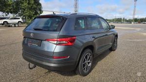 Pelēks Skoda Kodiaq 2017 Marijampole, ar dzinēja tilpumu 1.40 L un nobraukumu 266 tūkst. km par 11072 €, foto 6 vietnē AUTOMOTO.COM.LV
