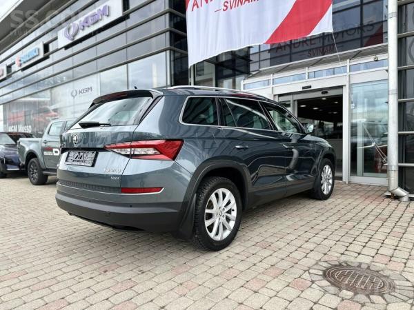 Серый Шкода Kodiaq 2017 в Рига, объемом двигателя 1.40 л и пробегом 100 тыс. км за 19300 €, фото 4 на AUTOMOTO.COM.LV