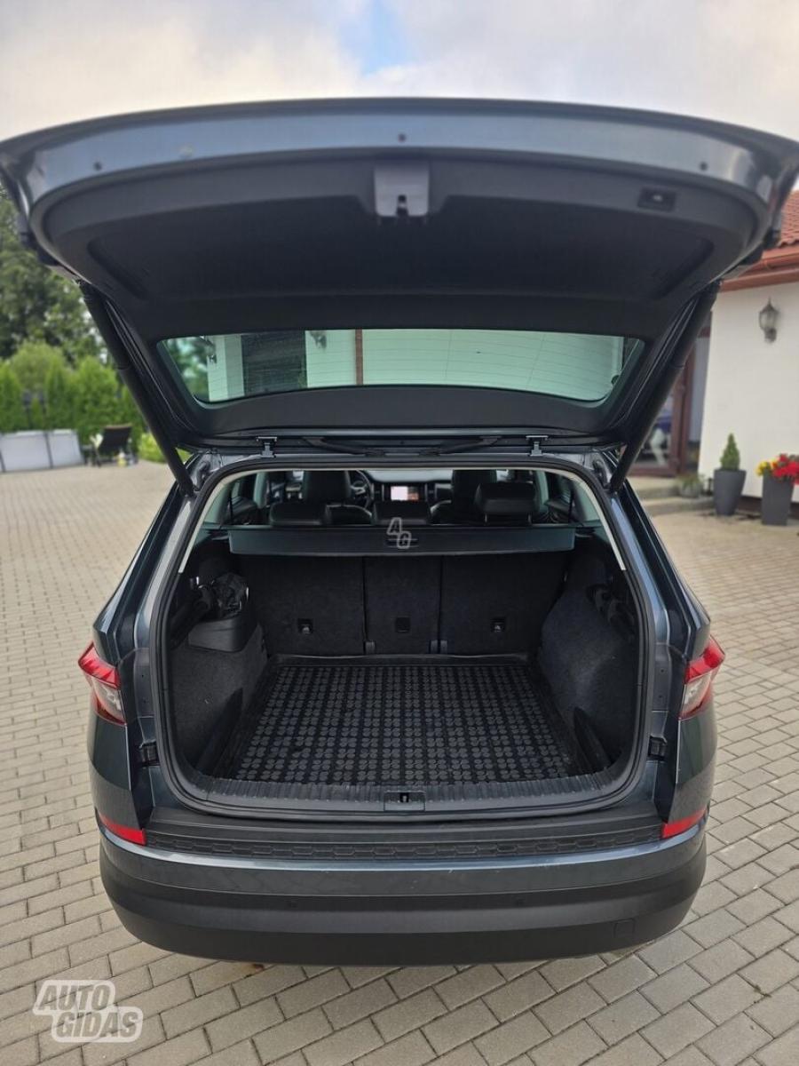 Pelēks Skoda Kodiaq 2017 Klaipėda, ar dzinēja tilpumu 2.00 L un nobraukumu 202 tūkst. km par 16800 €, foto 9 vietnē AUTOMOTO.COM.LV