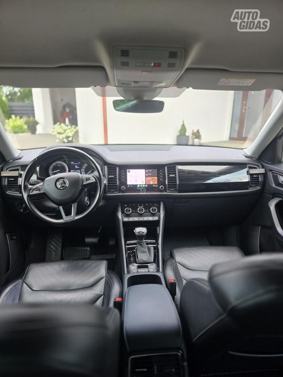 Pelēks Skoda Kodiaq 2017 Klaipėda, ar dzinēja tilpumu 2.00 L un nobraukumu 202 tūkst. km par 15900 €, foto 16 vietnē AUTOMOTO.COM.LV
