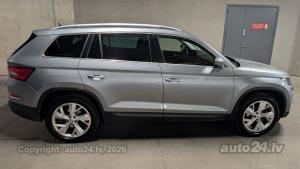 Серый Шкода Kodiaq 2017 в Таллин, объемом двигателя 2.00 л и пробегом 160 тыс. км за 19900 €, фото 5 на AUTOMOTO.COM.LV