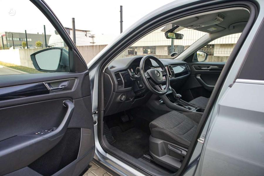 Серый Шкода Kodiaq 2017 в Каунас, объемом двигателя 1.40 л и пробегом 214 тыс. км за 15950 €, фото 17 на AUTOMOTO.COM.LV