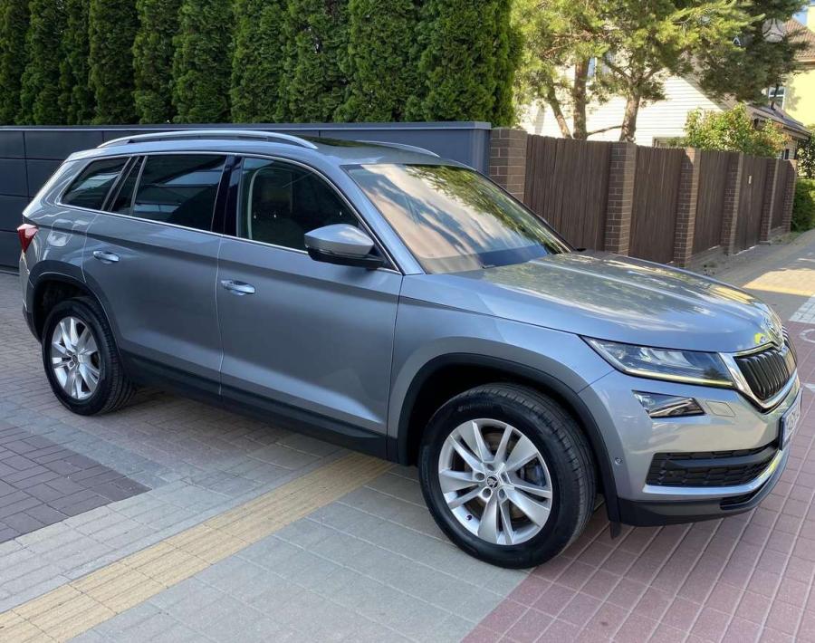 Grey Skoda Kodiaq 2017 in Marijampole, with an engine capacity of 1.97 L and mileage of 278 thousand km for 17999 €, photo 11 on AUTOMOTO.COM.LV