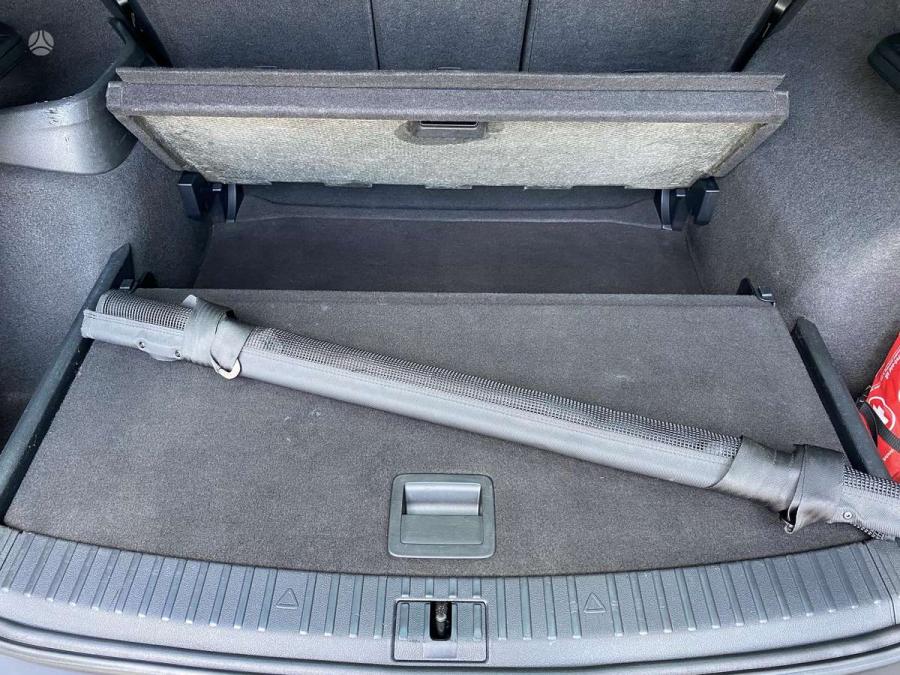 Grey Skoda Kodiaq 2017 in Marijampole, with an engine capacity of 1.97 L and mileage of 278 thousand km for 17999 €, photo 24 on AUTOMOTO.COM.LV
