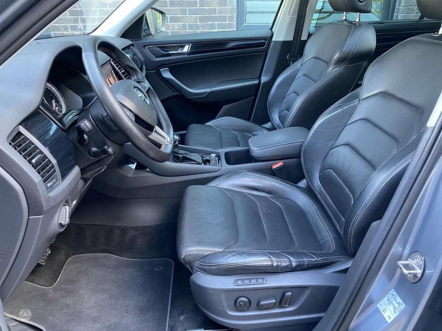 Grey Skoda Kodiaq 2017 in Marijampole, with an engine capacity of 1.97 L and mileage of 278 thousand km for 17999 €, photo 27 on AUTOMOTO.COM.LV