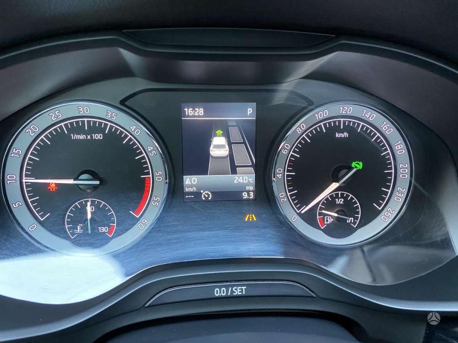 Grey Skoda Kodiaq 2017 in Marijampole, with an engine capacity of 1.97 L and mileage of 278 thousand km for 17999 €, photo 40 on AUTOMOTO.COM.LV