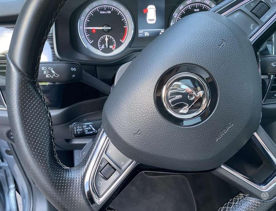 Grey Skoda Kodiaq 2017 in Marijampole, with an engine capacity of 1.97 L and mileage of 278 thousand km for 17999 €, photo 45 on AUTOMOTO.COM.LV
