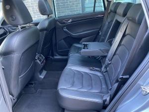 Grey Skoda Kodiaq 2017 in Marijampole, with an engine capacity of 1.97 L and mileage of 278 thousand km for 17999 €, photo 52 on AUTOMOTO.COM.LV