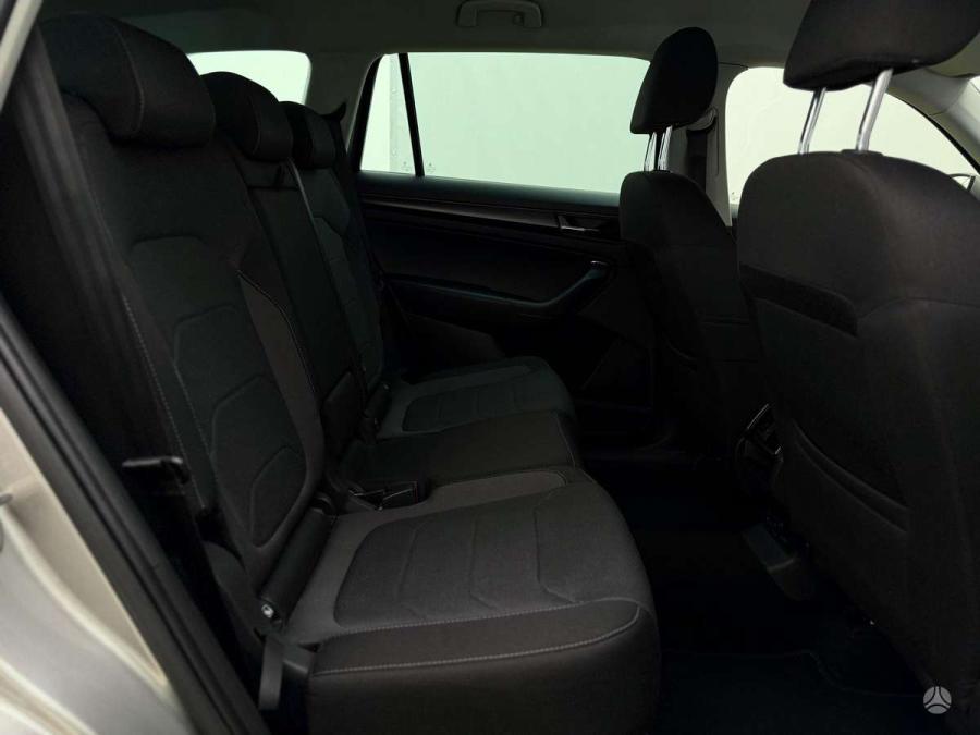 Серый Шкода Kodiaq 2017 в Вильнюс, объемом двигателя 1.40 л и пробегом 81 тыс. км за 18800 €, фото 14 на AUTOMOTO.COM.LV