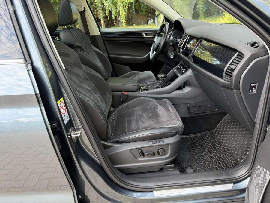 Grey Skoda Kodiaq 2017 in Prienai, with an engine capacity of 1.97 L and mileage of 280 thousand km for 14900 €, photo 33 on AUTOMOTO.COM.LV
