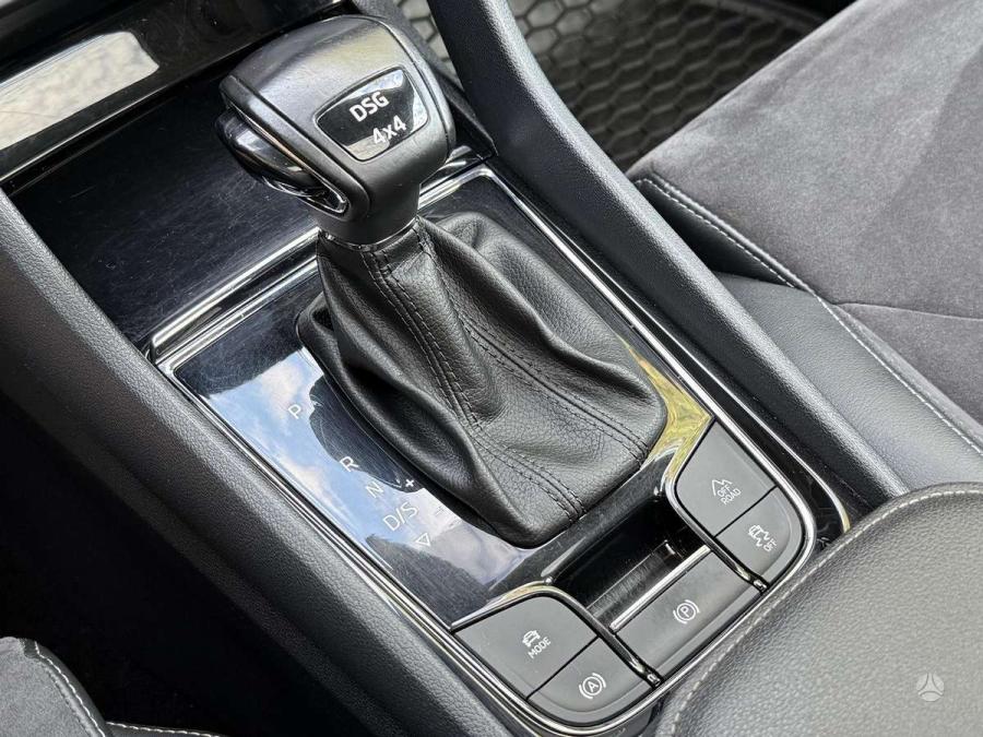 Grey Skoda Kodiaq 2017 in Prienai, with an engine capacity of 1.97 L and mileage of 280 thousand km for 14900 €, photo 36 on AUTOMOTO.COM.LV