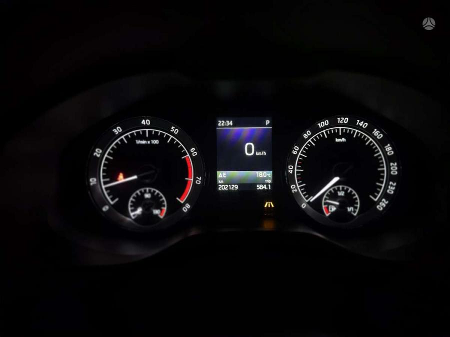 Серый Шкода Kodiaq 2017 в Клайпеда, объемом двигателя 1.98 л и пробегом 203 тыс. км за 14900 €, фото 20 на AUTOMOTO.COM.LV