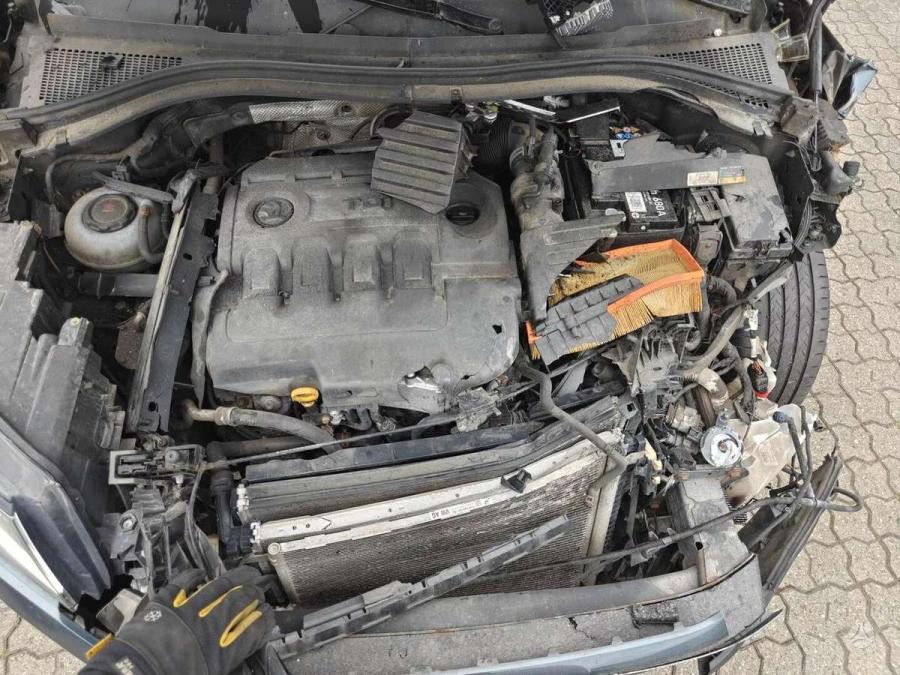 Grey Skoda Kodiaq 2017 in Kaunas, with an engine capacity of 1.97 L and mileage of 217 thousand km for 6999 €, photo 8 on AUTOMOTO.COM.LV