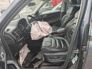 Grey Skoda Kodiaq 2017 in Kaunas, with an engine capacity of 1.97 L and mileage of 217 thousand km for 6999 €, photo 14 on AUTOMOTO.COM.LV
