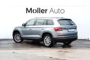 Pelēks Skoda Kodiaq 2017 Rīga, ar dzinēja tilpumu 2.00 L un nobraukumu 188 tūkst. km par 18950 €, foto 4 vietnē AUTOMOTO.COM.LV