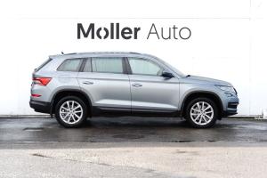 Pelēks Skoda Kodiaq 2017 Rīga, ar dzinēja tilpumu 2.00 L un nobraukumu 188 tūkst. km par 18950 €, foto 6 vietnē AUTOMOTO.COM.LV