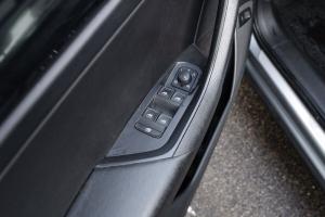 Pelēks Skoda Kodiaq 2017 Rīga, ar dzinēja tilpumu 2.00 L un nobraukumu 188 tūkst. km par 18950 €, foto 10 vietnē AUTOMOTO.COM.LV