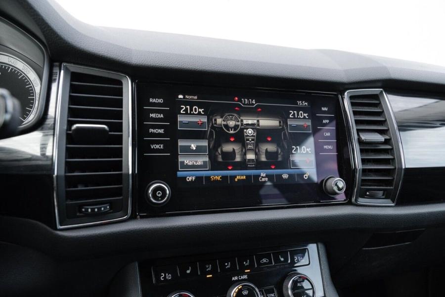 Pelēks Skoda Kodiaq 2017 Rīga, ar dzinēja tilpumu 2.00 L un nobraukumu 188 tūkst. km par 18950 €, foto 20 vietnē AUTOMOTO.COM.LV