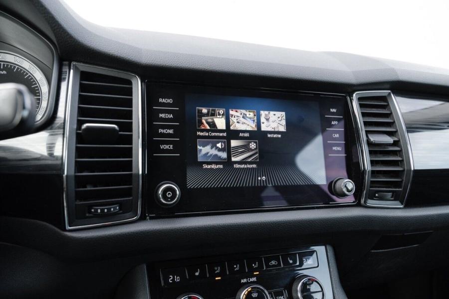 Pelēks Skoda Kodiaq 2017 Rīga, ar dzinēja tilpumu 2.00 L un nobraukumu 188 tūkst. km par 18950 €, foto 23 vietnē AUTOMOTO.COM.LV