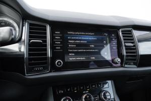 Pelēks Skoda Kodiaq 2017 Rīga, ar dzinēja tilpumu 2.00 L un nobraukumu 188 tūkst. km par 18950 €, foto 24 vietnē AUTOMOTO.COM.LV