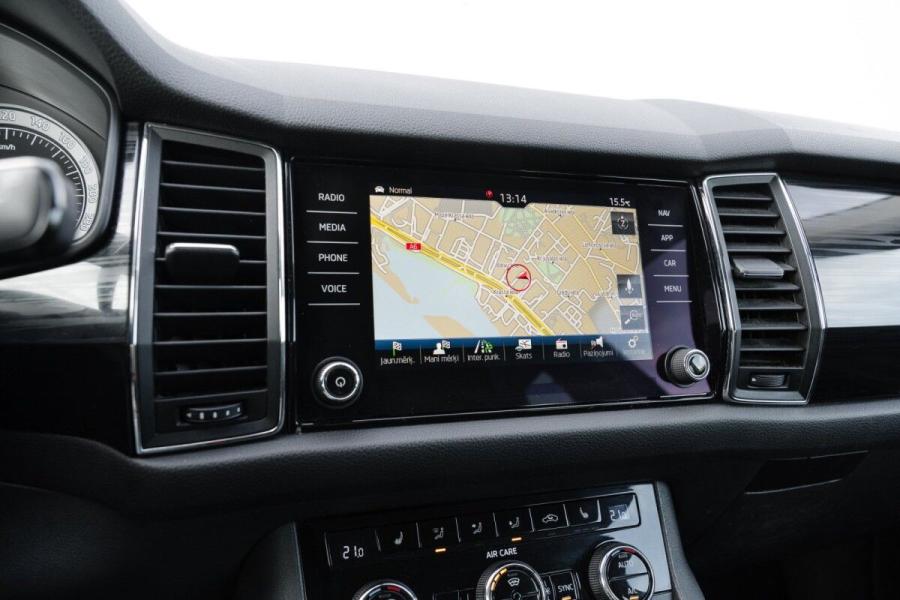 Pelēks Skoda Kodiaq 2017 Rīga, ar dzinēja tilpumu 2.00 L un nobraukumu 188 tūkst. km par 18950 €, foto 26 vietnē AUTOMOTO.COM.LV
