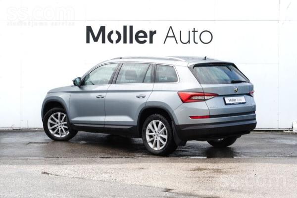Шкода Kodiaq 2017 в Рига на AUTOMOTO.COM.LV Серый Шкода Kodiaq 2017 в Рига, объемом двигателя 2.00 л и пробегом 188 тыс. км за 18950 €, фото 4 на AUTOMOTO.COM.LV