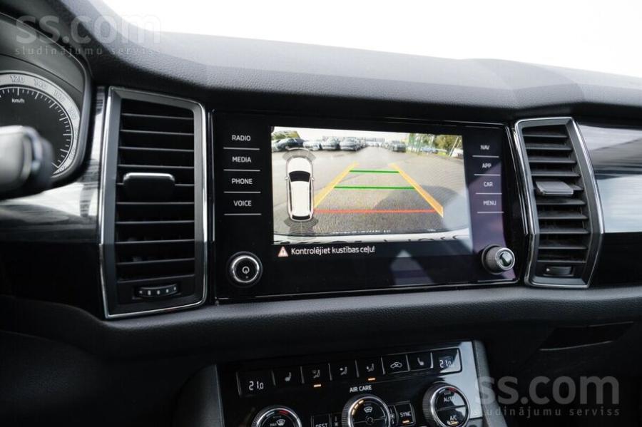 Pelēks Skoda Kodiaq 2017 Rīga, ar dzinēja tilpumu 2.00 L un nobraukumu 188 tūkst. km par 18950 €, foto 19 vietnē AUTOMOTO.COM.LV