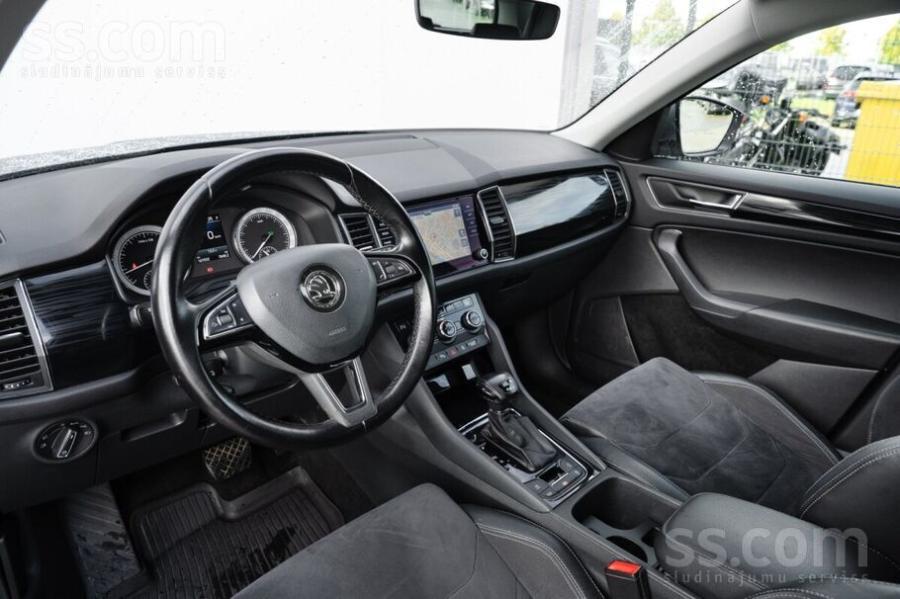 Pelēks Skoda Kodiaq 2017 Rīga, ar dzinēja tilpumu 2.00 L un nobraukumu 188 tūkst. km par 18950 €, foto 27 vietnē AUTOMOTO.COM.LV