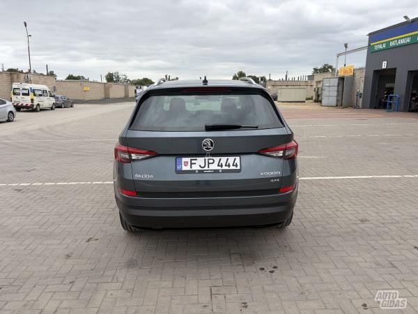 Серый Шкода Kodiaq 2017 в Мариямполе, объемом двигателя 2.00 л и пробегом 199 тыс. км за 17900 €, фото 5 на AUTOMOTO.COM.LV