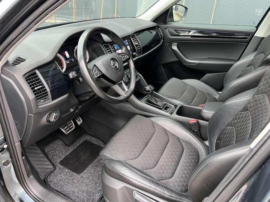 Grey Skoda Kodiaq 2018 in Vilnius, with an engine capacity of 1.50 L and mileage of 225 thousand km for 16950 €, photo 20 on AUTOMOTO.COM.LV