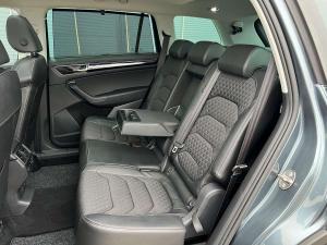 Grey Skoda Kodiaq 2018 in Vilnius, with an engine capacity of 1.50 L and mileage of 225 thousand km for 16950 €, photo 25 on AUTOMOTO.COM.LV