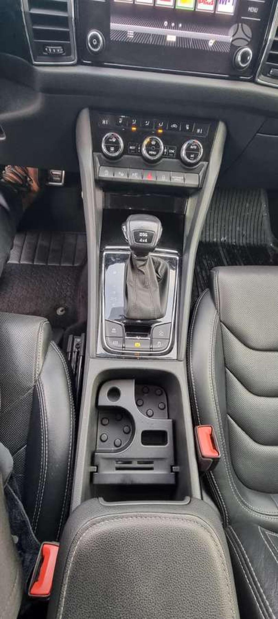 Grey Skoda Kodiaq 2018 in Rokiskis, with an engine capacity of 2.00 L and mileage of 144 thousand km for 24000 €, photo 22 on AUTOMOTO.COM.LV