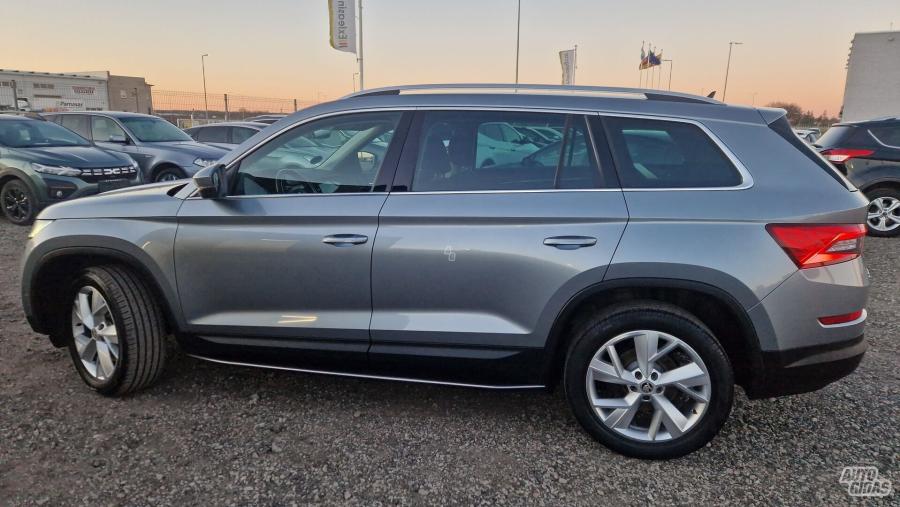 Grey Skoda Kodiaq 2018 in Marijampole, with an engine capacity of 2.00 L and mileage of 229 thousand km for 16950 €, photo 9 on AUTOMOTO.COM.LV