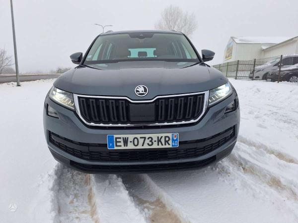 Grey Skoda Kodiaq 2018 in Taurage, with an engine capacity of 1.97 L and mileage of 290 thousand km for 13900 €, photo 2 on AUTOMOTO.COM.LV