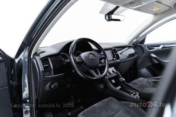 Pelēks Skoda Kodiaq 2018 Tallina, ar dzinēja tilpumu 2.00 L un nobraukumu 181 tūkst. km par 16990 €, foto 11 vietnē AUTOMOTO.COM.LV